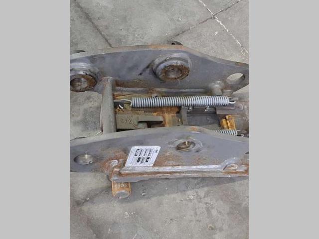 ATTACCHI PER MINI ESCAVATORI 30 Q for sale in Florence by C.A. E P ...