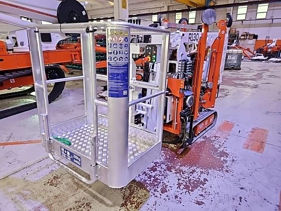 Easy Lift R130 - Trailer-mounted boom lift for sale in Pesaro e Urbino ...