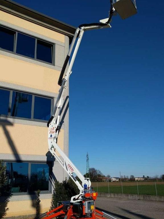 Easy Lift R130 - Trailer-mounted boom lift sold by Bini Gru Srl (Ad ...