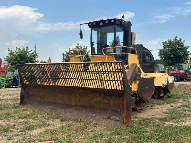 Tana E520 - Grader-Dozer for sale in Cuneo by Massucco T. Srl