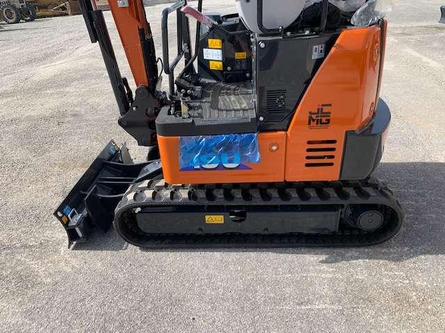 Hitachi ZAXIS 19 U - Mini excavator for sale in Rimini by Commerciale ...