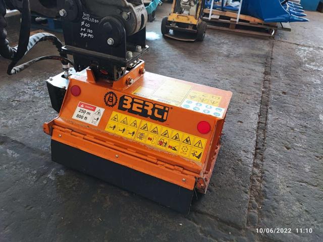 Berti GKR-SB80 - Excavator / Mini excavator shredder for sale in Rome ...