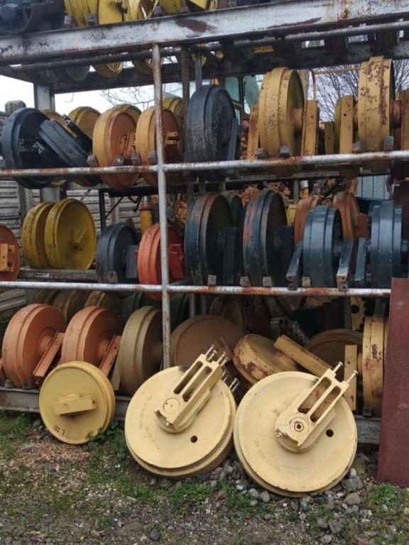 Berco Idler wheel for sale in Piacenza by Mori Onofrio di Mori Maria