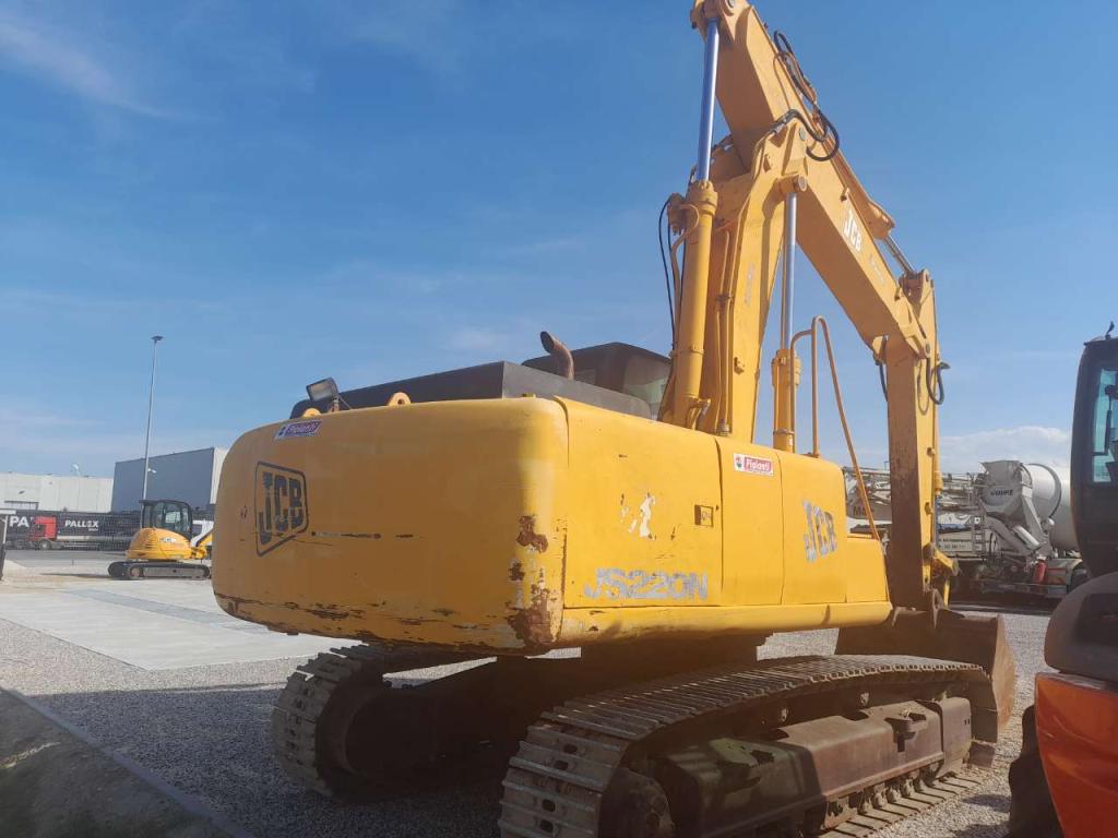 JCB JS 220 - Crawler excavator for sale in Forlì-Cesena by Piolanti srl