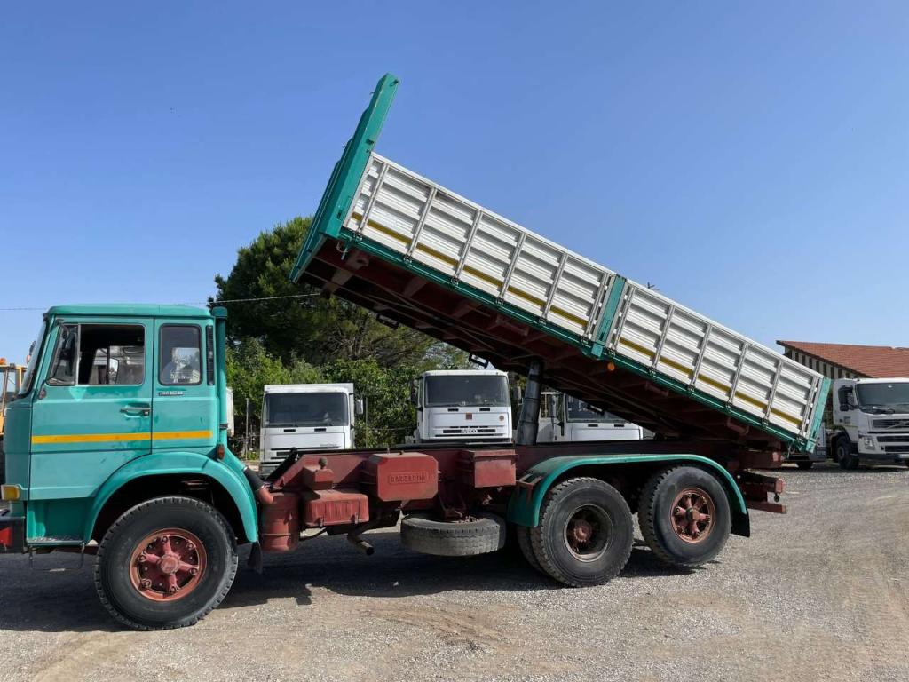 Fiat 160 26 - Dump truck for sale in Catania by Ventura Srl