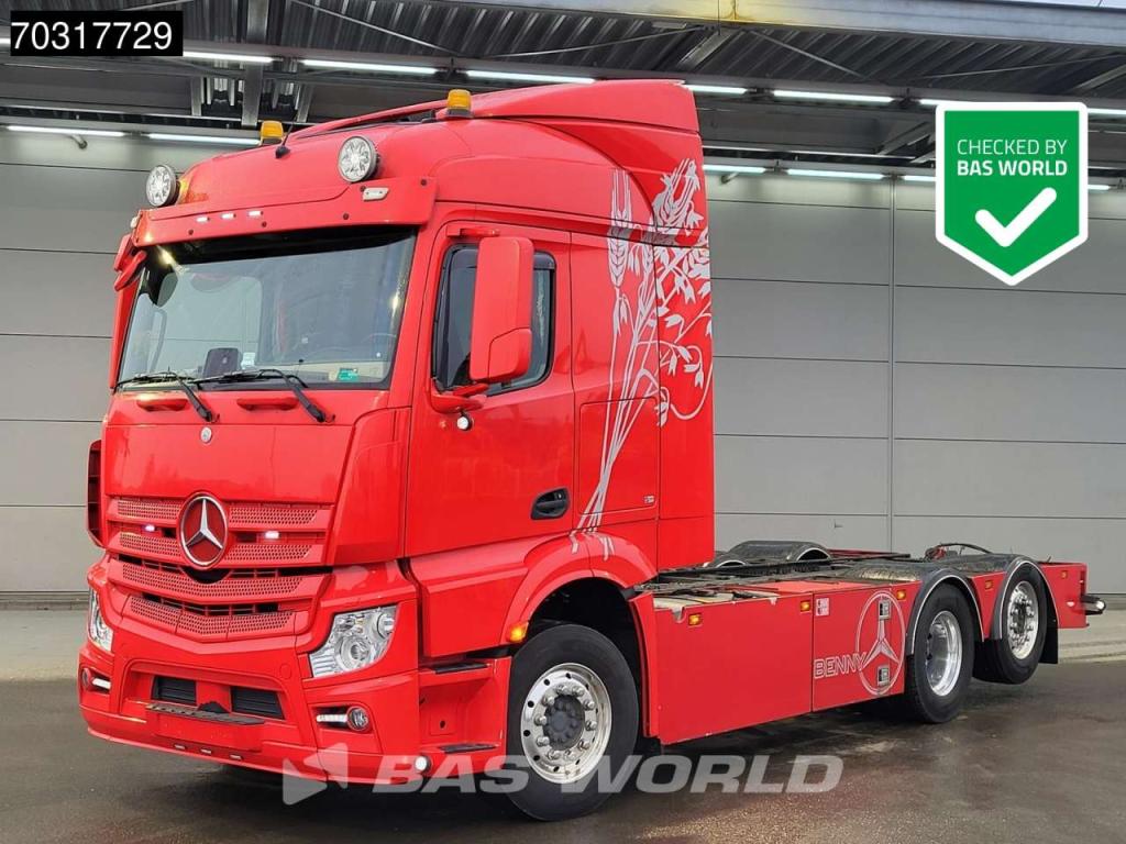 Mercedes Actros 6x2