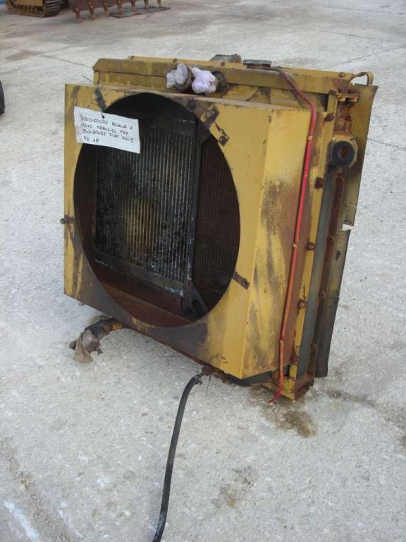 Water and oil radiator for Fiat Allis FE18 sold by OLM 90 Srl (Ad code ...