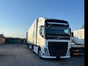 Volvo FH500 - Trattore e semirimorchio frigo for sale in Rome by ...