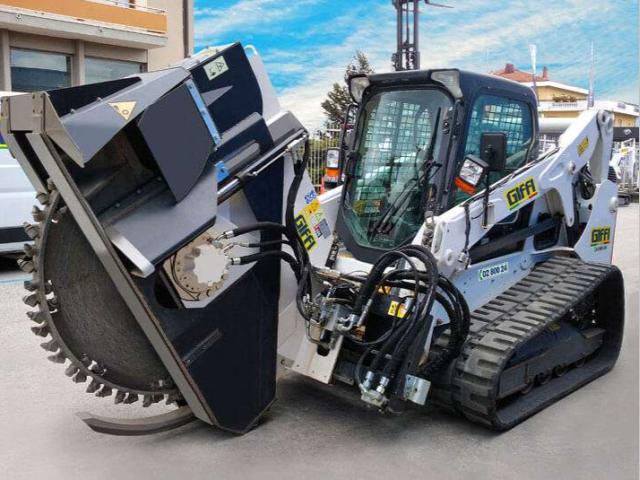Simex T600 - Wheel trencher for sale in L'Aquila by Giffi Noleggi srl