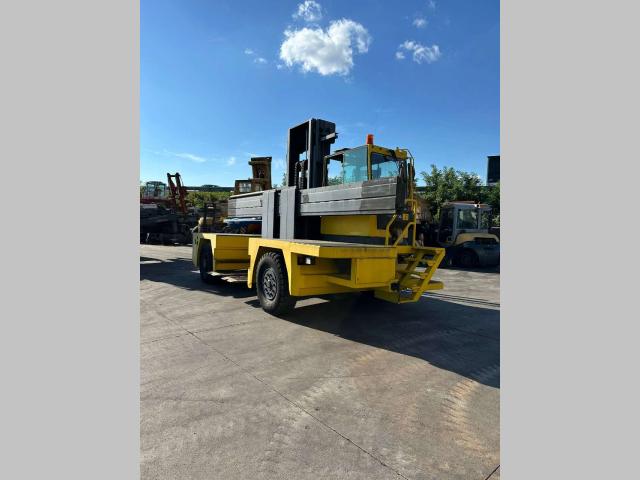 Kalmar DSA-100 - Lateral forklift for sale in Vicenza by Uni.Trucks Srl