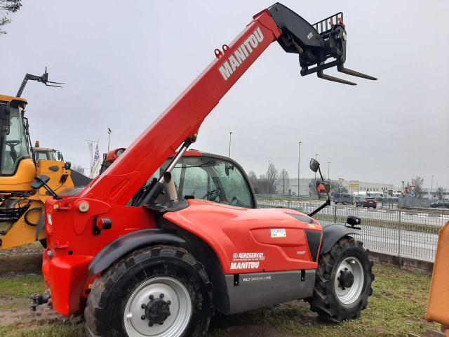 Manitou 840 - Farm telescopic handler sold by O.M.I. Tre srl (Ad code ...