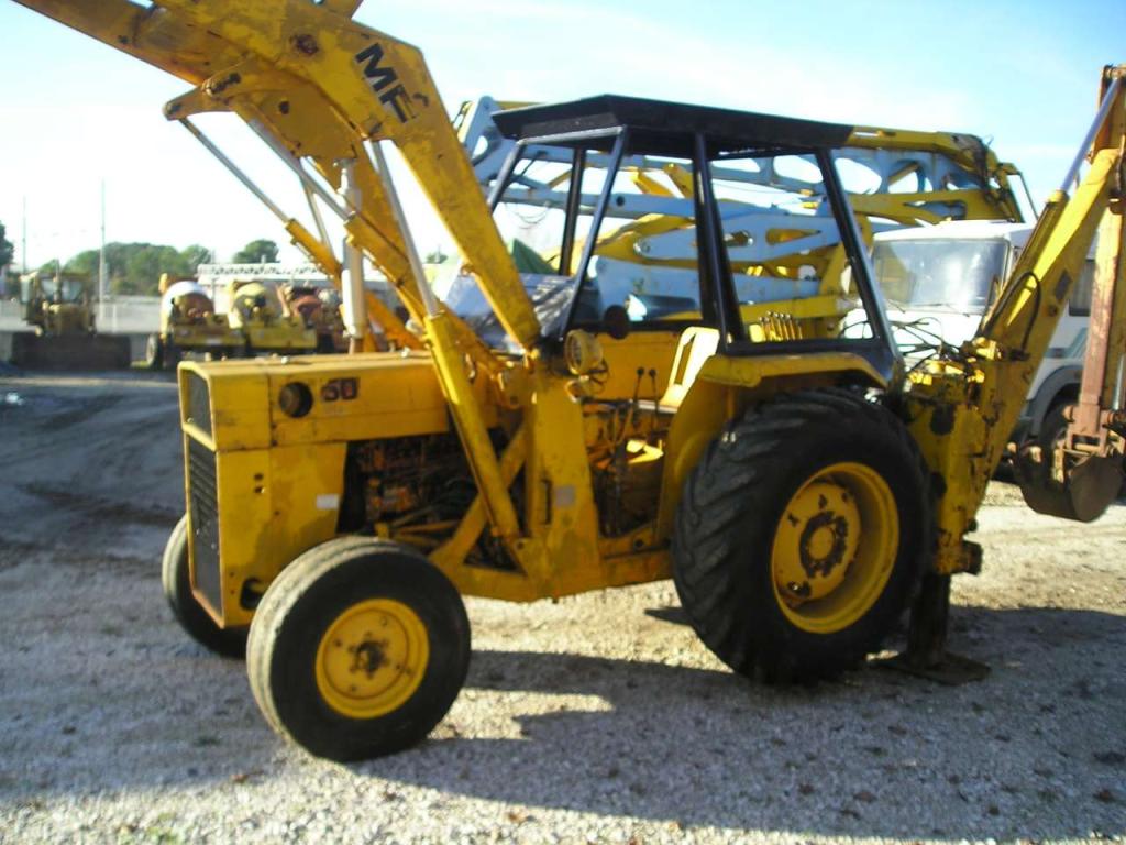 Massey Ferguson MF 50 - Rigid backhoe loader for sale in Pisa by ...