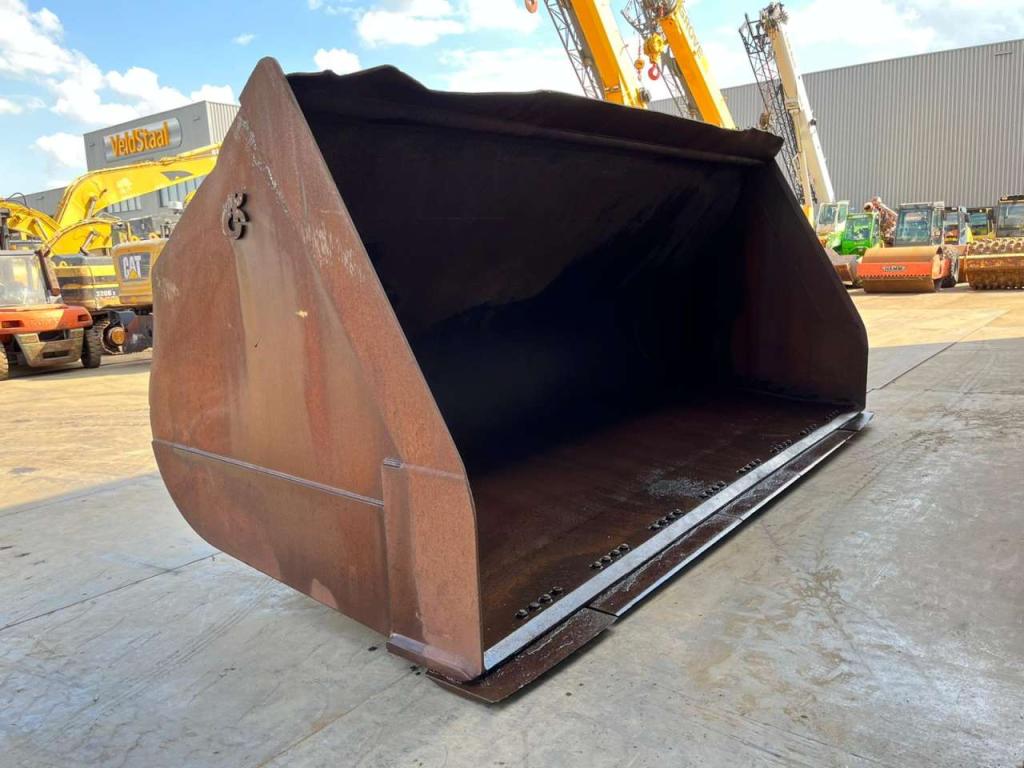 Caterpillar 990 Bucket - Loader bucket sold by Big Machinery (Ad code ...