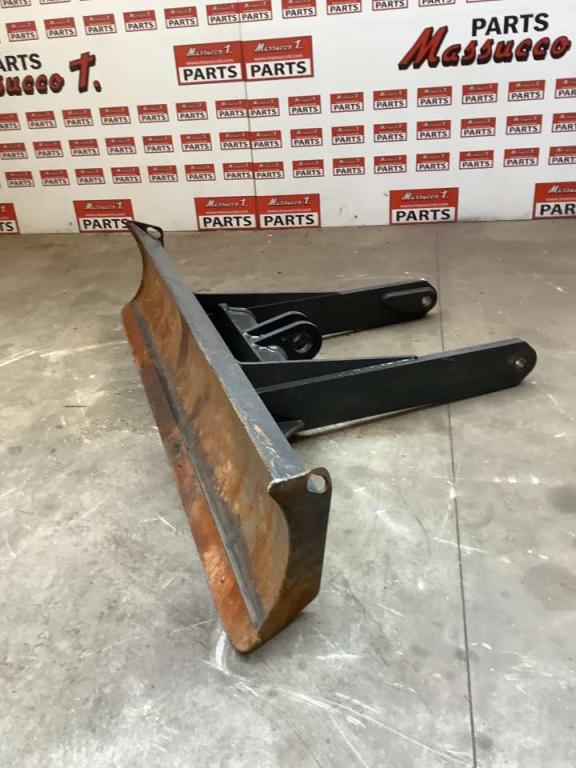 Hitachi ZX85 - Mini excavator blade for sale in Cuneo by Massucco T ...